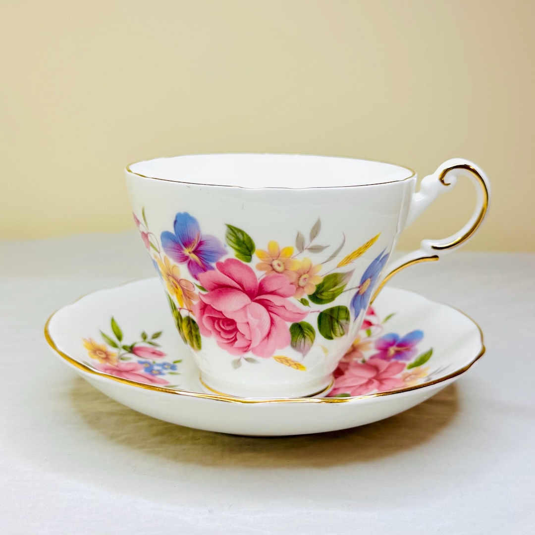 Vintage Regency English Bone China Teacup and Saucer Set Floral Bouquet ...