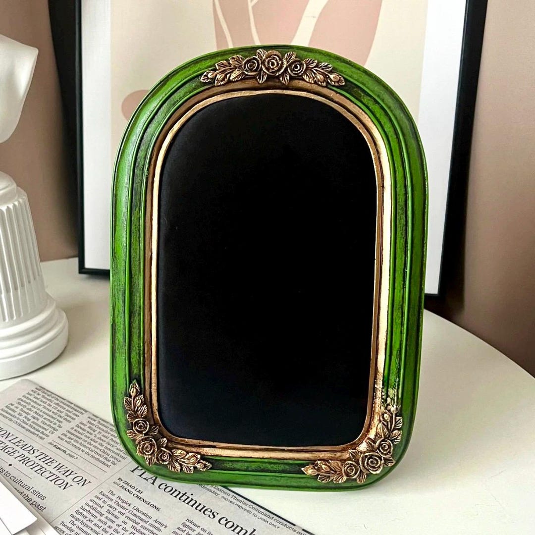 Vintage-inspired Green & Gold Jewelry Display Stand - EMERALDINE ...