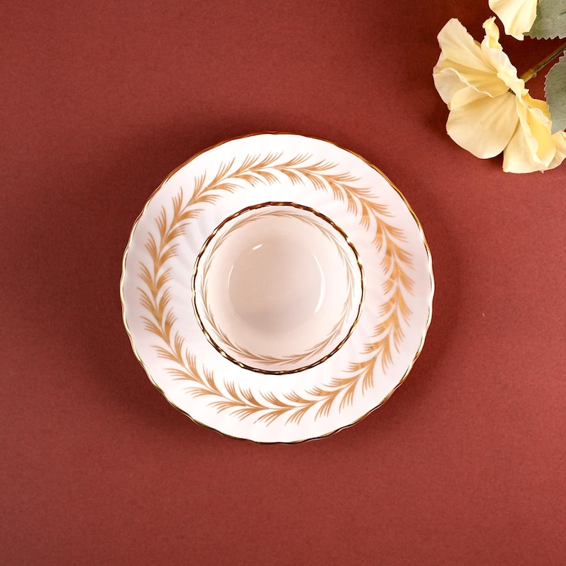 Vintage Aynsley “arundel” Bone China Handleless Teacup & Saucer – #8123 ...