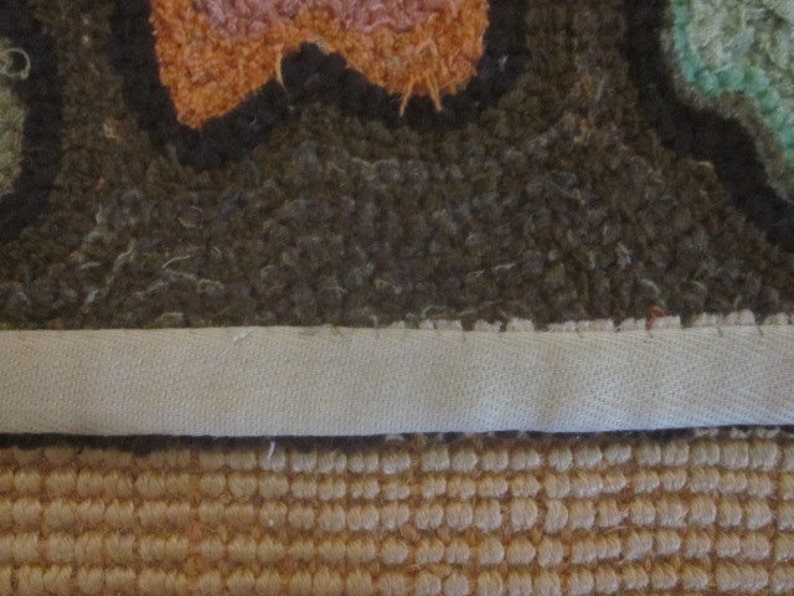 Hand Hooked Upcycled Wool Thro Rug Floral Fan Dance - Etsy