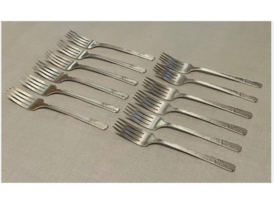 Set of 12 Oneida Prestige Silver Plate Grenoble Salad Cake Dessert Forks 1938 (E) - Etsy