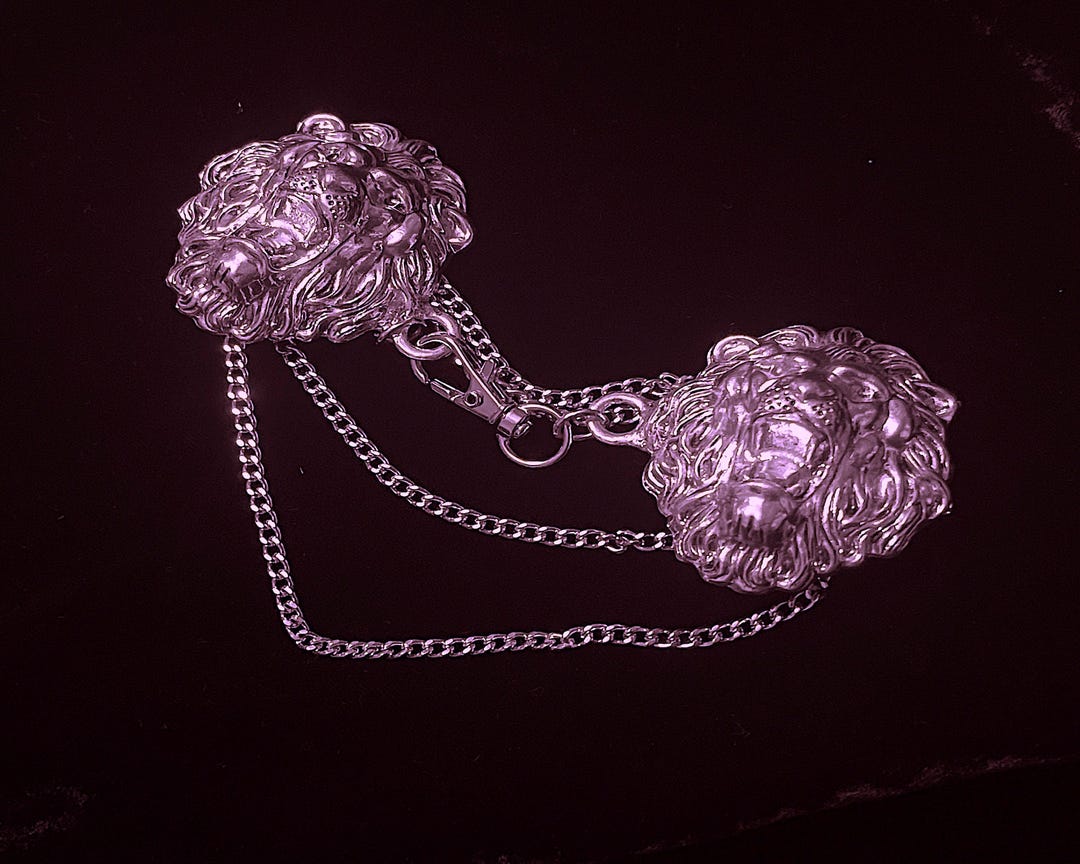 Lion Cloak Clasp in Silver or Gold Large Style With Extra Chain - Etsy