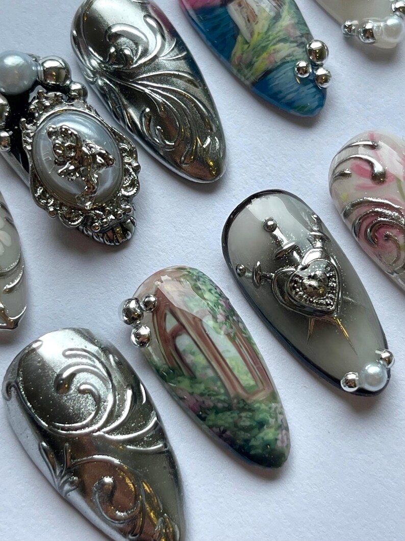 Knight in Shining Armor Press on Nails - Etsy
