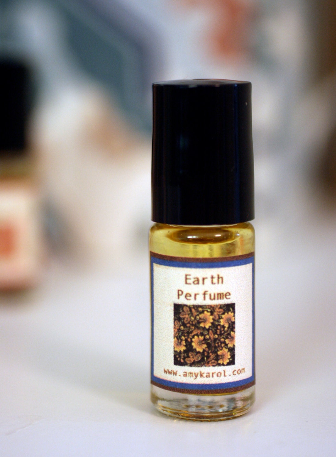 Earth Perfume Oil - Etsy