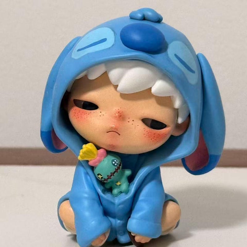 Hirono Custom Figurine - Etsy UK