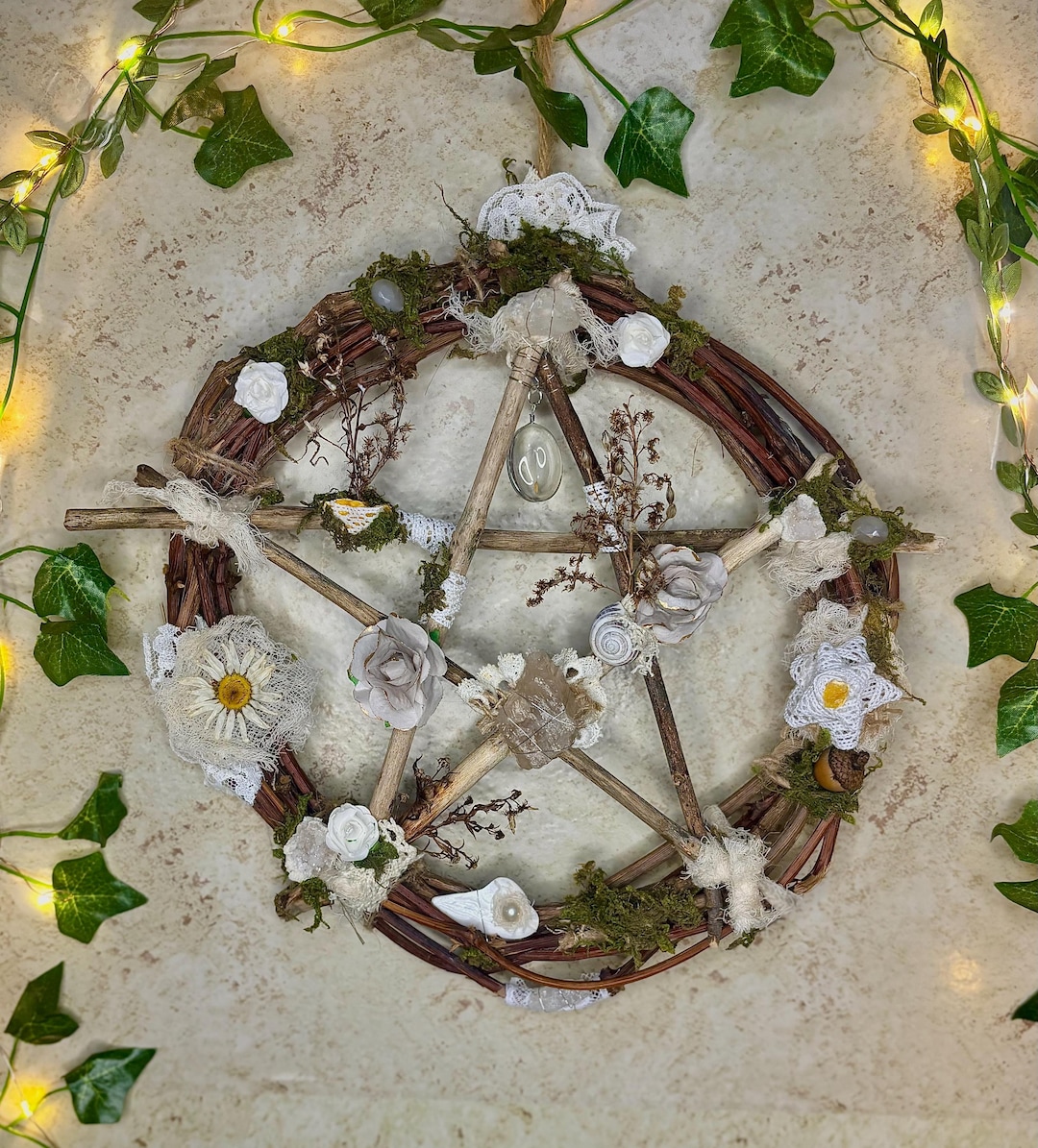 Handcrafted Pentacle Wreath, White Roses, Quartz, Boho Chic Decor - Etsy UK