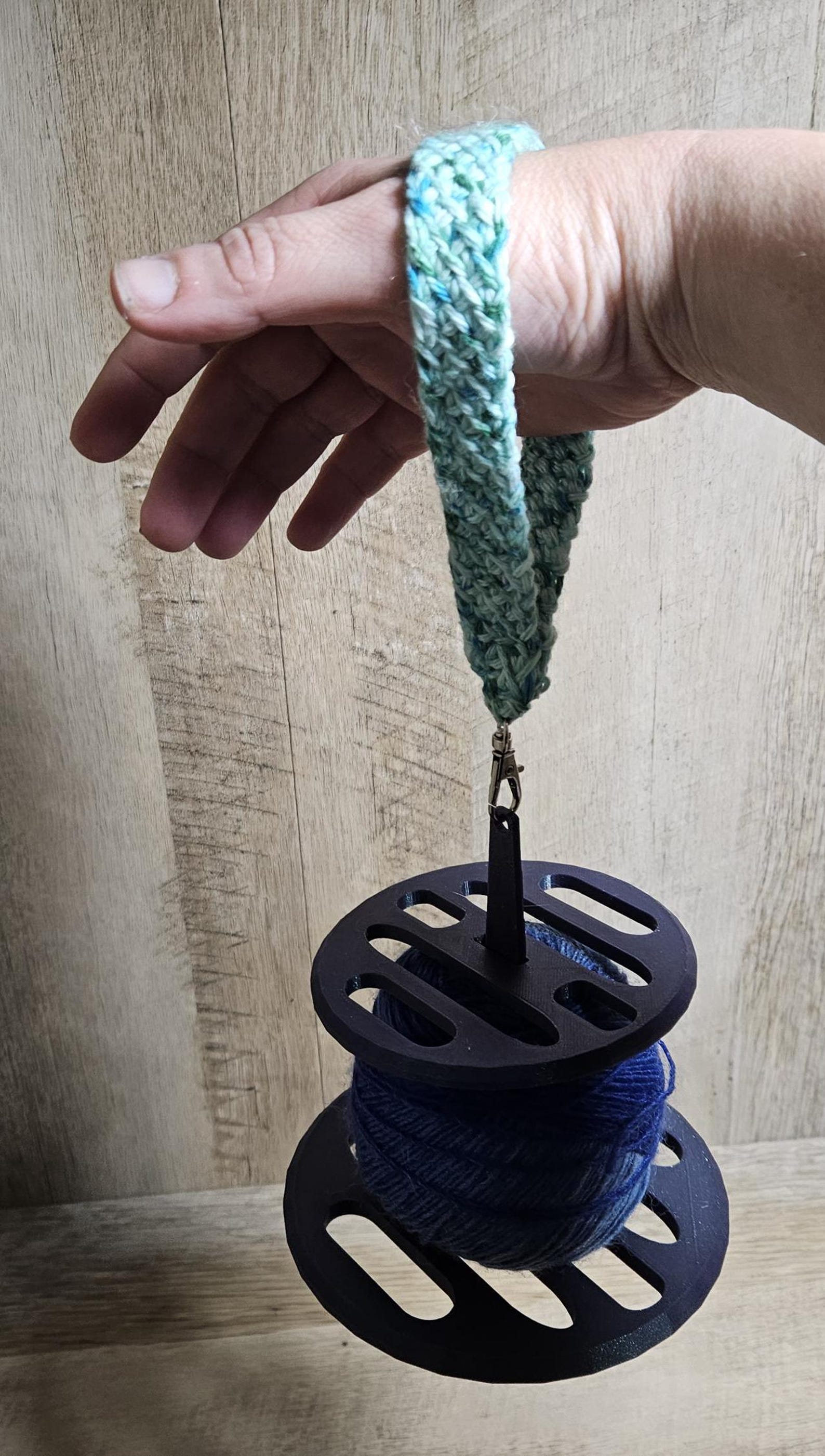 Yarn Spinner on the Go Wrist Band Portable Yarn Caddy Collapsible Yarn ...