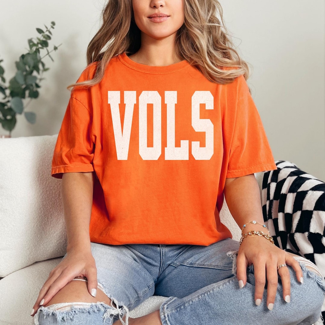Tennessee Vols Distressed T-shirt Vintage Vols Fan Tee Game Day Apparel ...