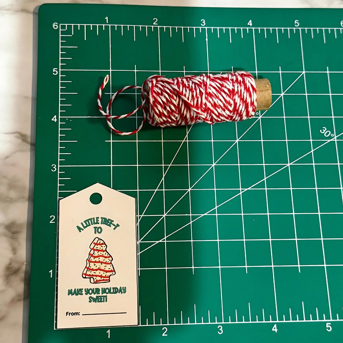 Christmas Tree Cake Gift Tags Printable PDF | Holiday Party Favor Tags ...
