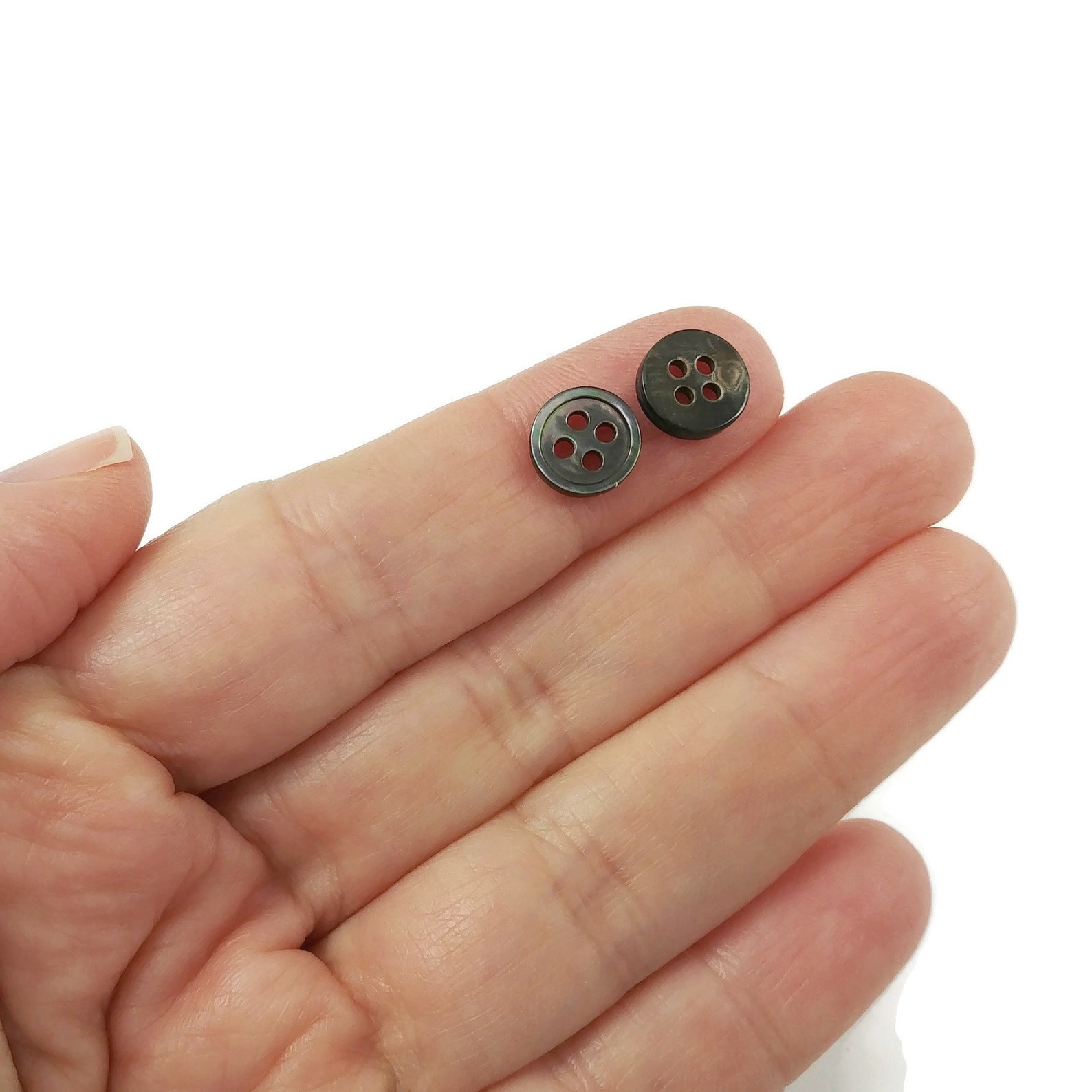 Grey Mother of Pearl Buttons, Natural Black Lip Shell Sewing Buttons, 4 ...
