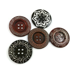 3 Extra Large Wooden Buttons, 60mm Sewing Buttons, Big Buttons for ...