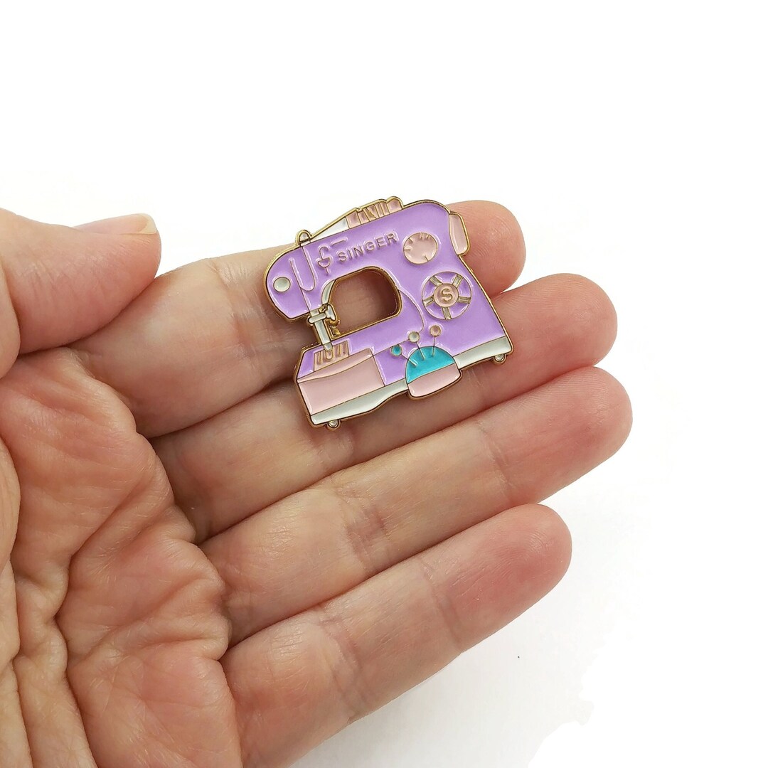 Sewing Machine Enamel Pin, Sew Lover Brooch, Cute Gift for Crafter - Etsy