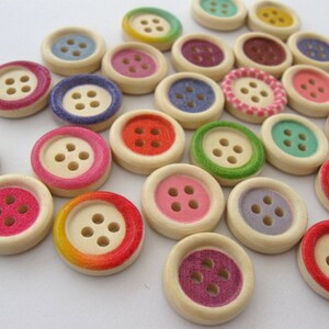 25 Mixed Color Buttons, 15mm Assorted Wooden Buttons, Decorative Craft ...