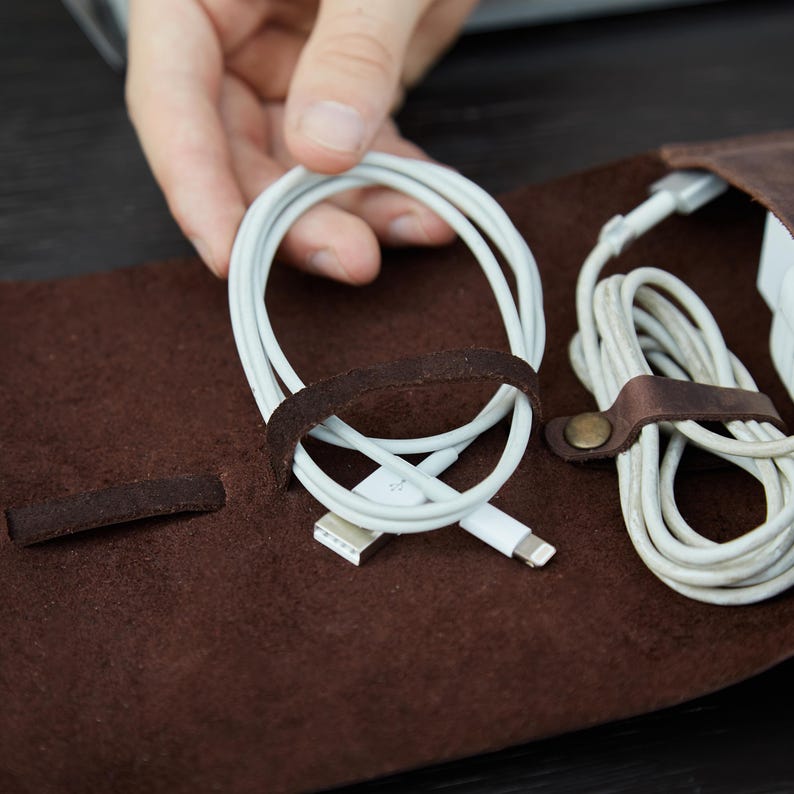 Men's Leather Cable Management Roll Trendy Cord Organizer & Storage ...