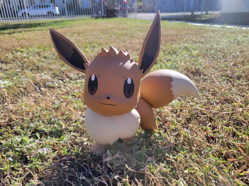 1:1 Scale Life-sized Eevee (pre-assembled) - Etsy