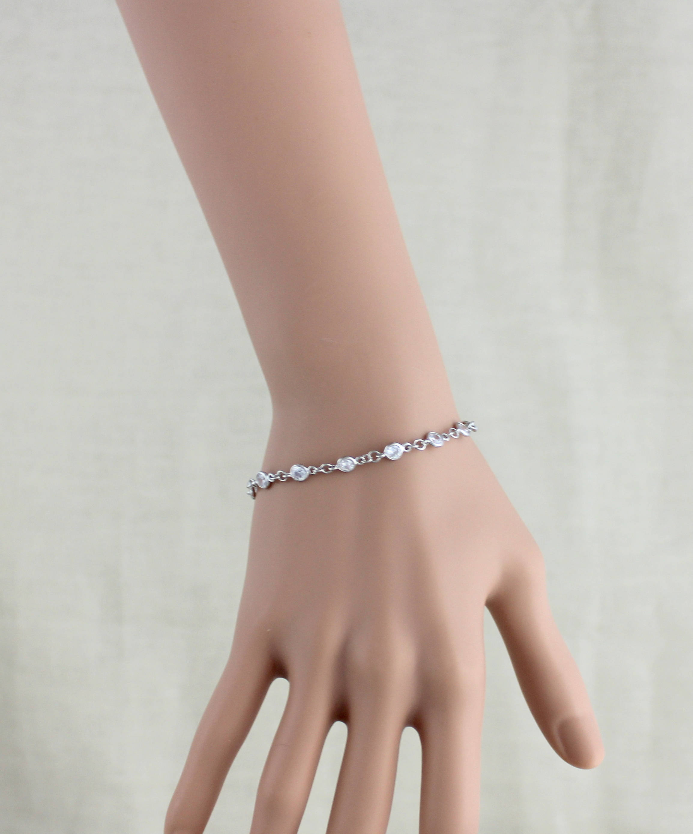 Dainty Bridal Bracelet Bridal Jewelry Simple Wedding Bracelet | Etsy