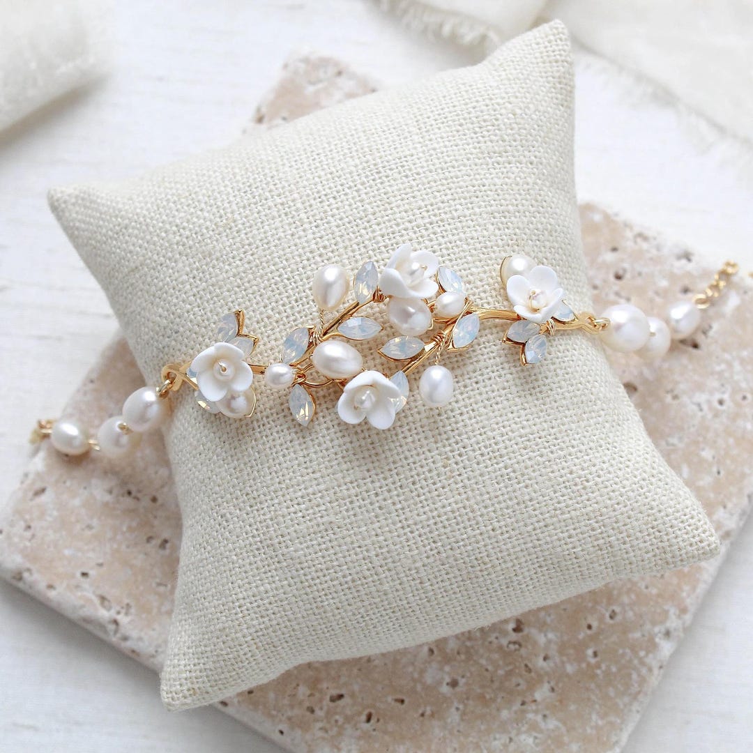 Pearl Bridal Bracelet, Floral Wedding Bracelet, Bridal Jewelry, White ...