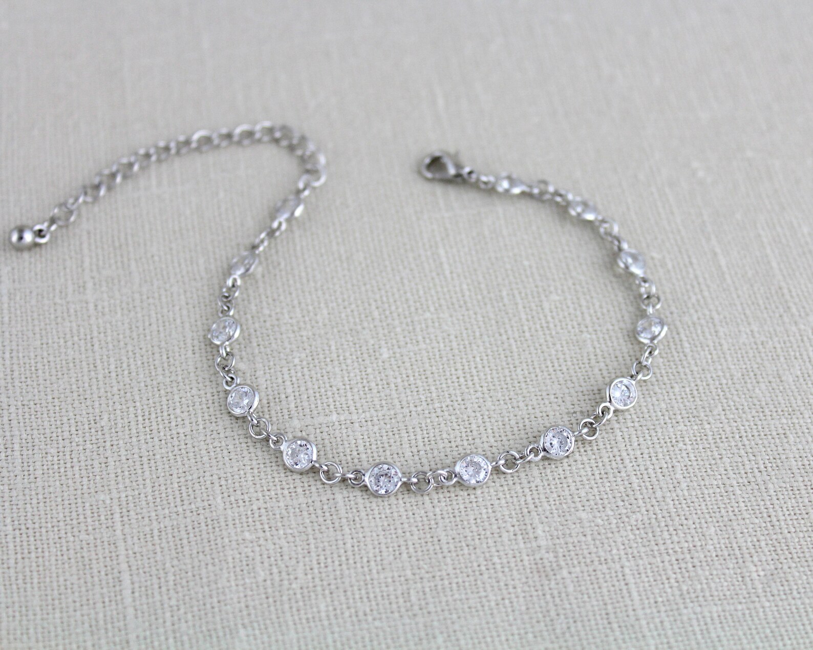 Dainty Bridal Bracelet Bridal Jewelry Simple Wedding Bracelet - Etsy