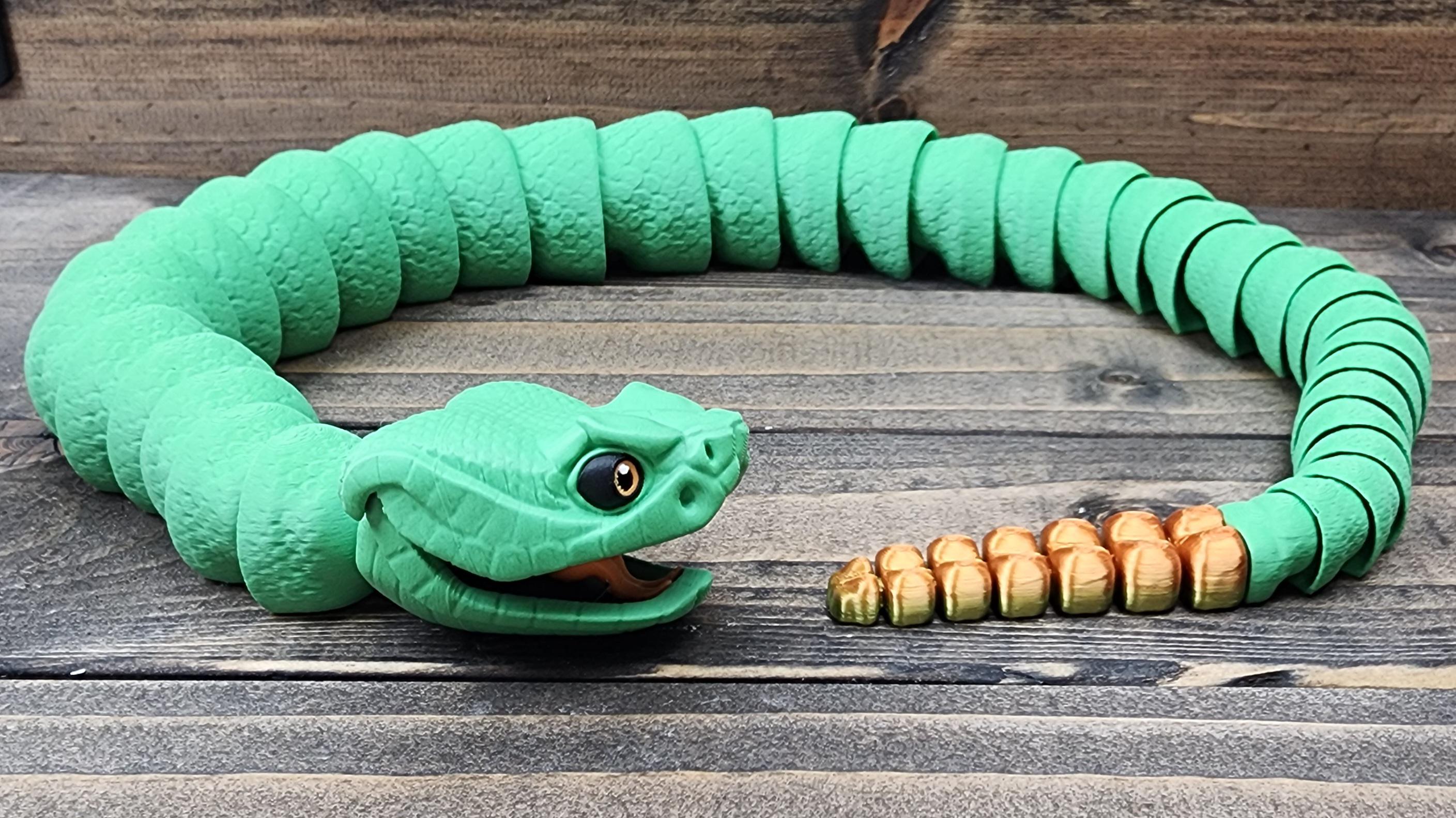 3D Printed Rattle Snake - Realistic Articulated Customizable Flexi ...