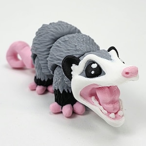 Mini Possum - Realistic and Articulated Flexi Fidget Toy- Customizable ...