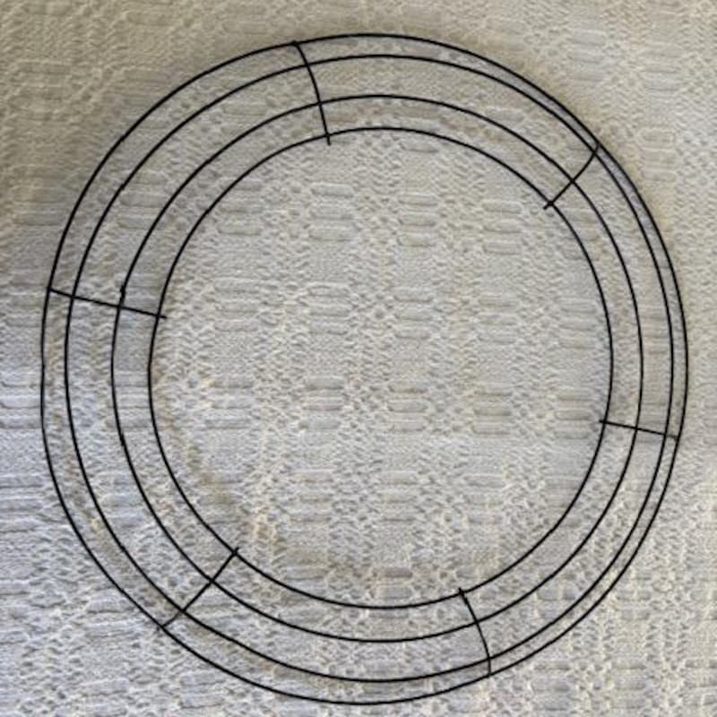 Wire Wreath Forms - Etsy