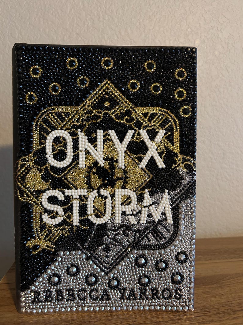 Bedazzled Book Cover of Onyx Storm by Rebecca Yarros - Etsy