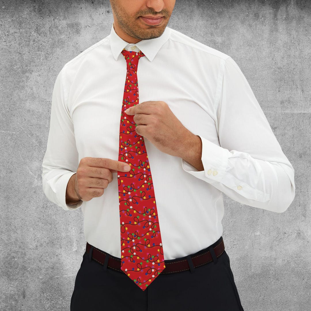 Christmas Lights Necktie: Festive Holiday Costume Accessory - Etsy