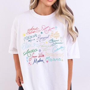 Disney Princess Signatures Shirt, Princess Trip T-shirt, Disneyland ...