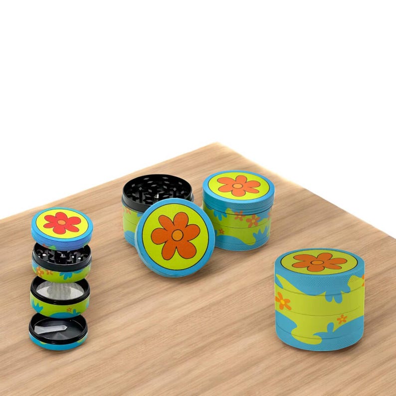 Flower Power Herb Grinder – 70s Retro Kitchen, 4-piece Metal - Etsy