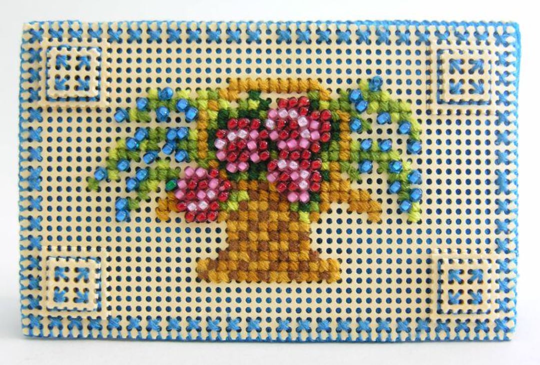 Perforated Paper Magic Needle Case Tutorial - Etsy