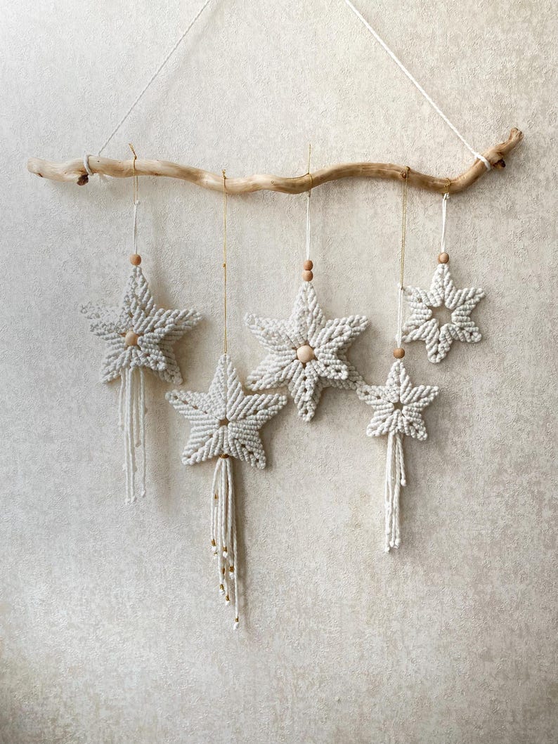 Wall Hanging Macrame Stars on a Branch, Christmas Decoration, Unique ...