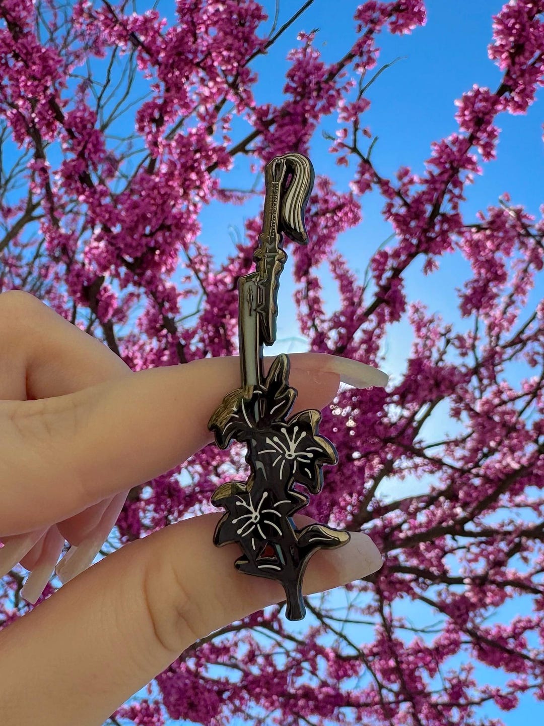 Nier Virtuous Treaty Sword & Lunar Tear Flower Deluxe Hard Enamel Pin ...