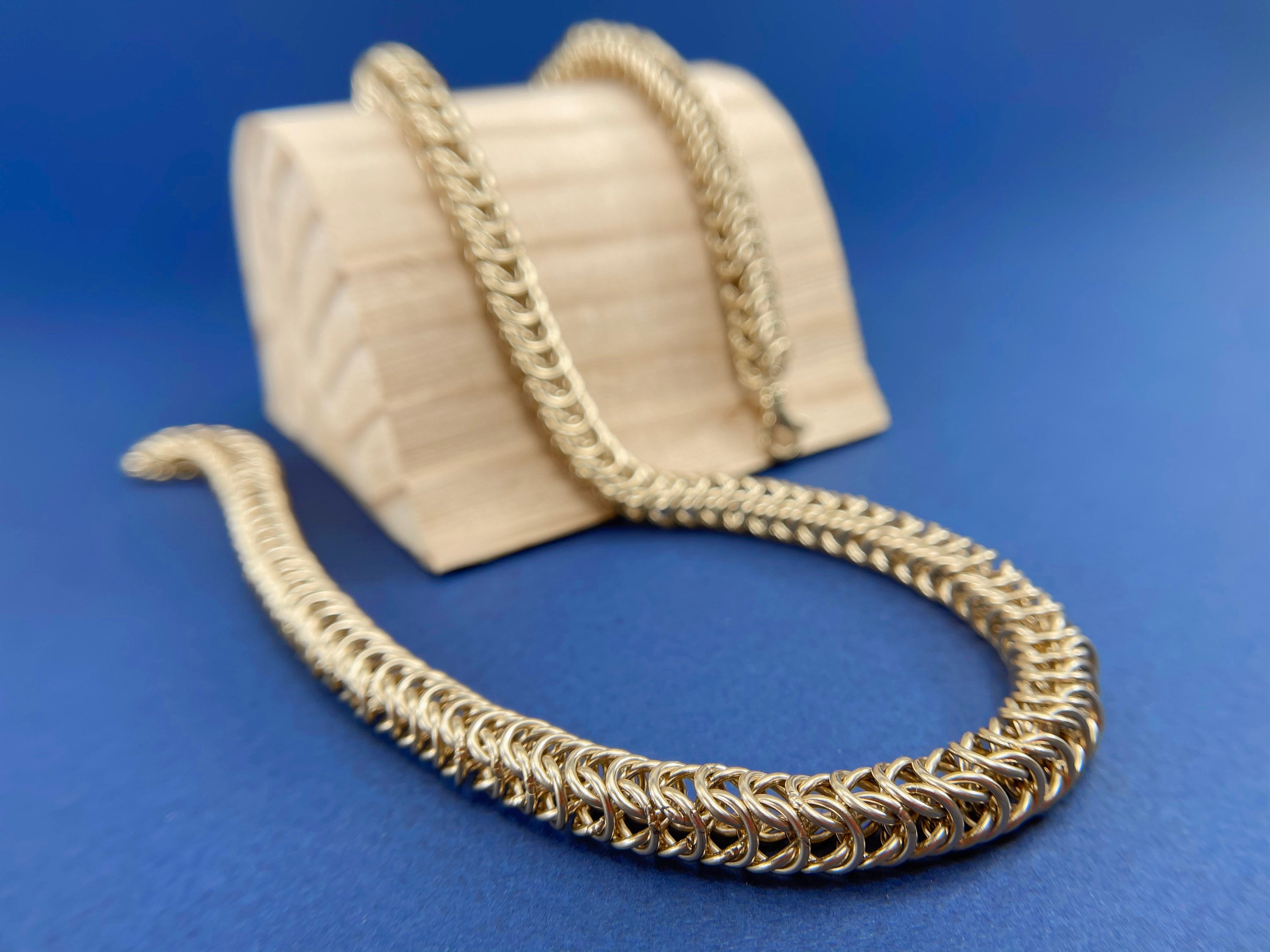 Chainmaille Necklace - Box Chain Pattern - 14K Solid Gold - Etsy