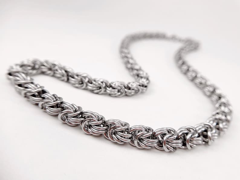 Welded-link Chainmaille Necklace Rosetta Pattern | Etsy