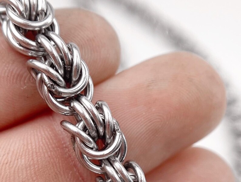 Welded-link - Chainmaille Necklace - Rosetta Pattern- Stainless Steel ...