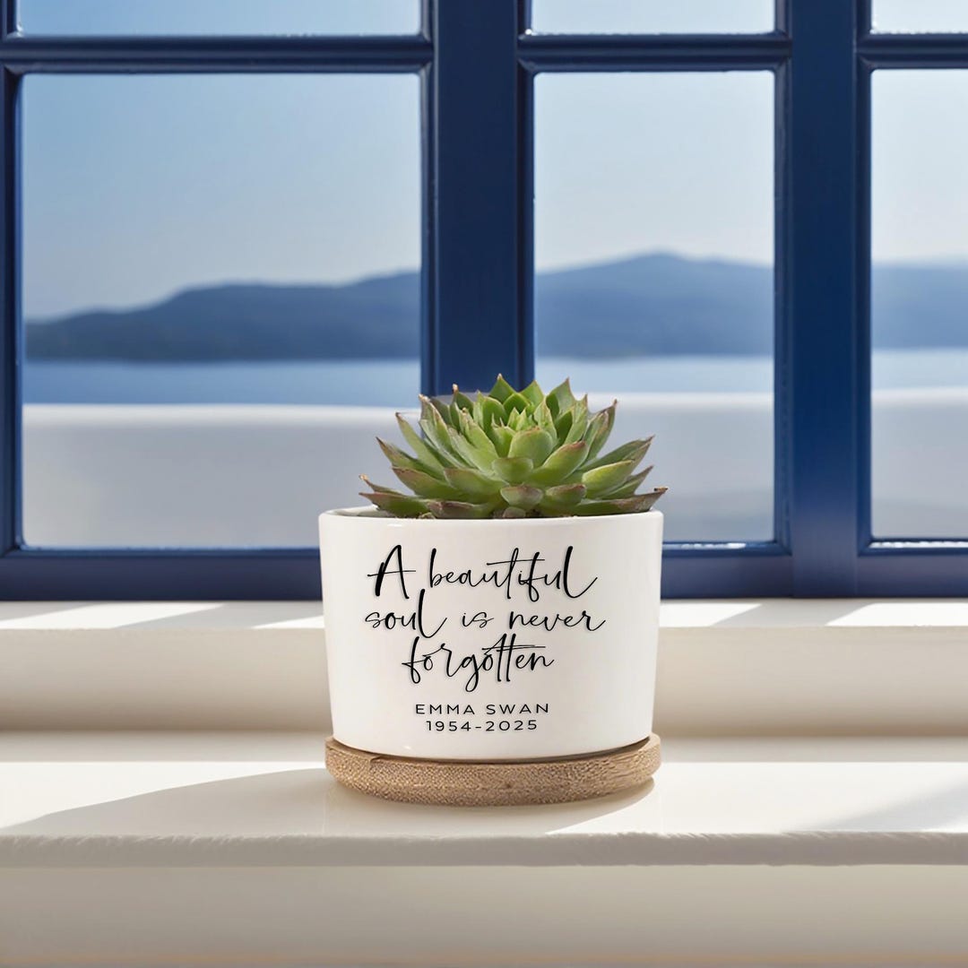 Personalized A Beautiful Soul is Never Forgotten Plant Pot, Custom ...