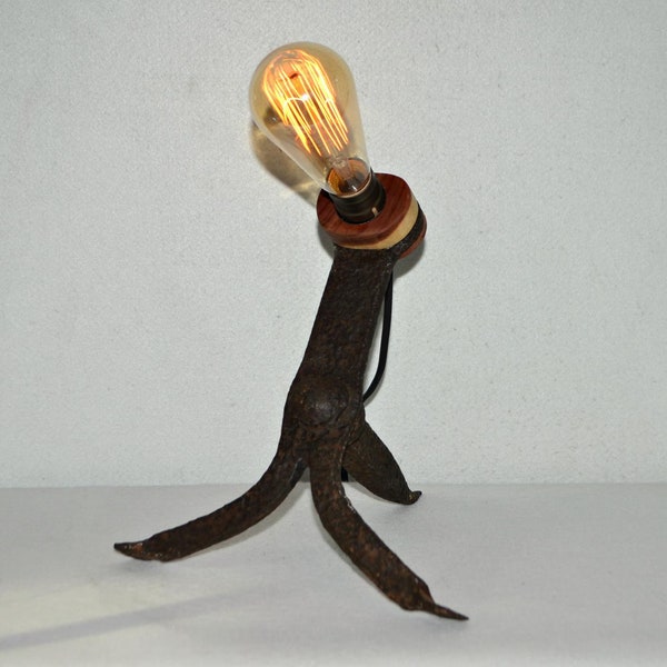 Rusty Lamp - Etsy