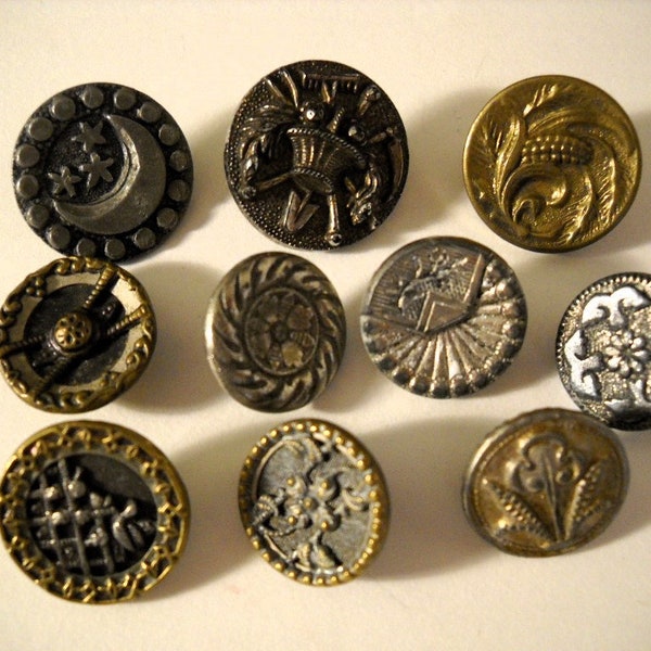 Antique Buttons - Etsy