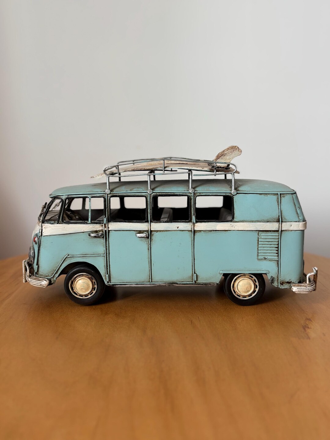 Replica of the Volkswagen T1 Combi From the 80s – Collector’s Model in ...
