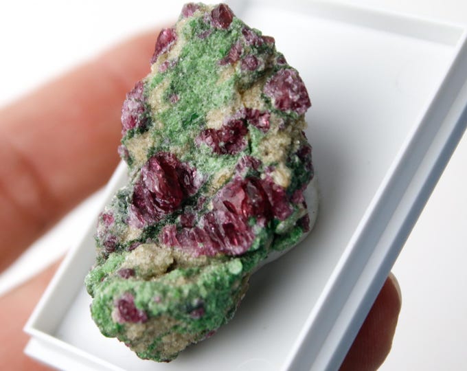 Pyrope - Enstatite - Lherzolite Norway Specimen - Etsy