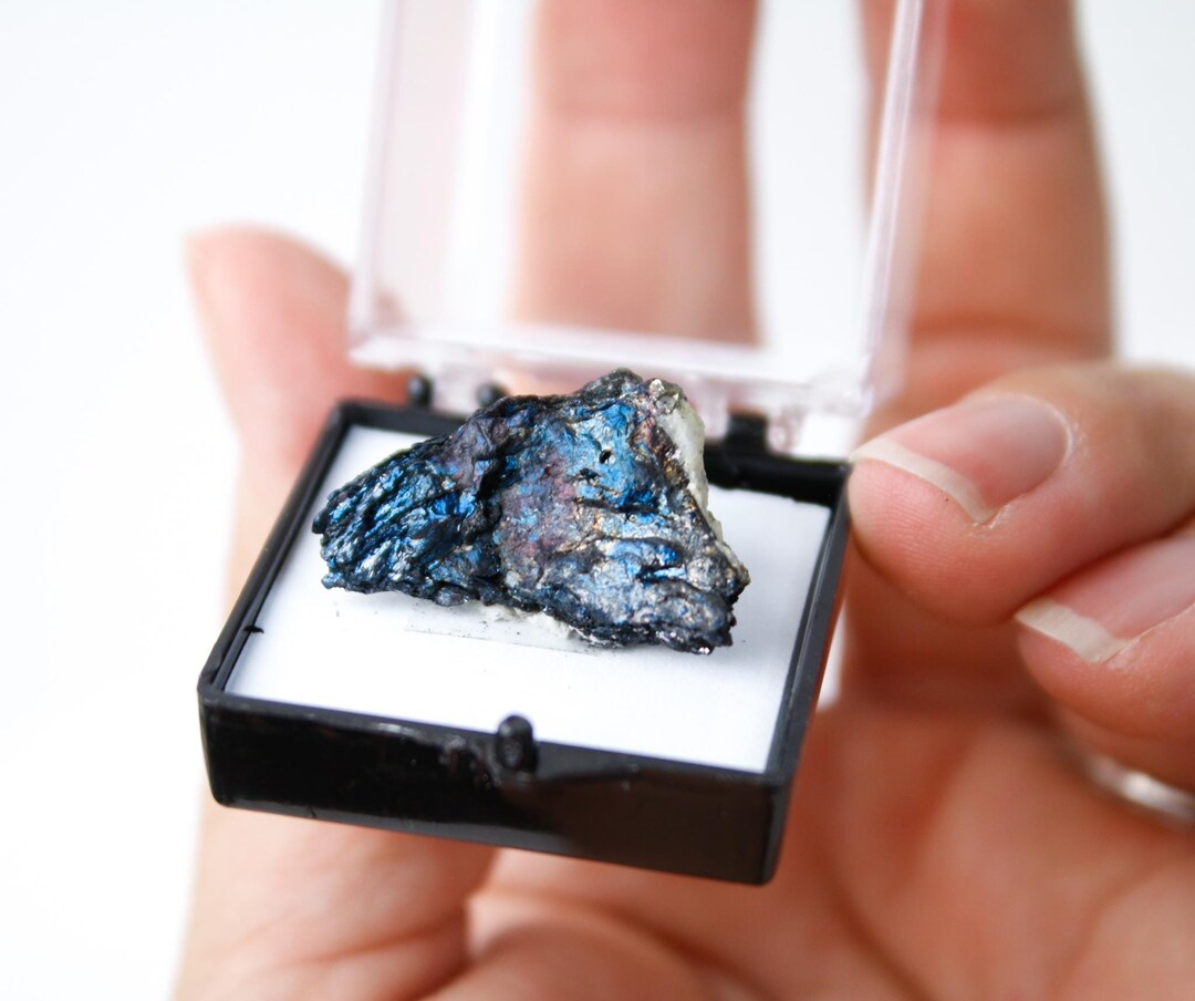 Covellite Chalcocite Thumbnail Specimen - Perky - Etsy