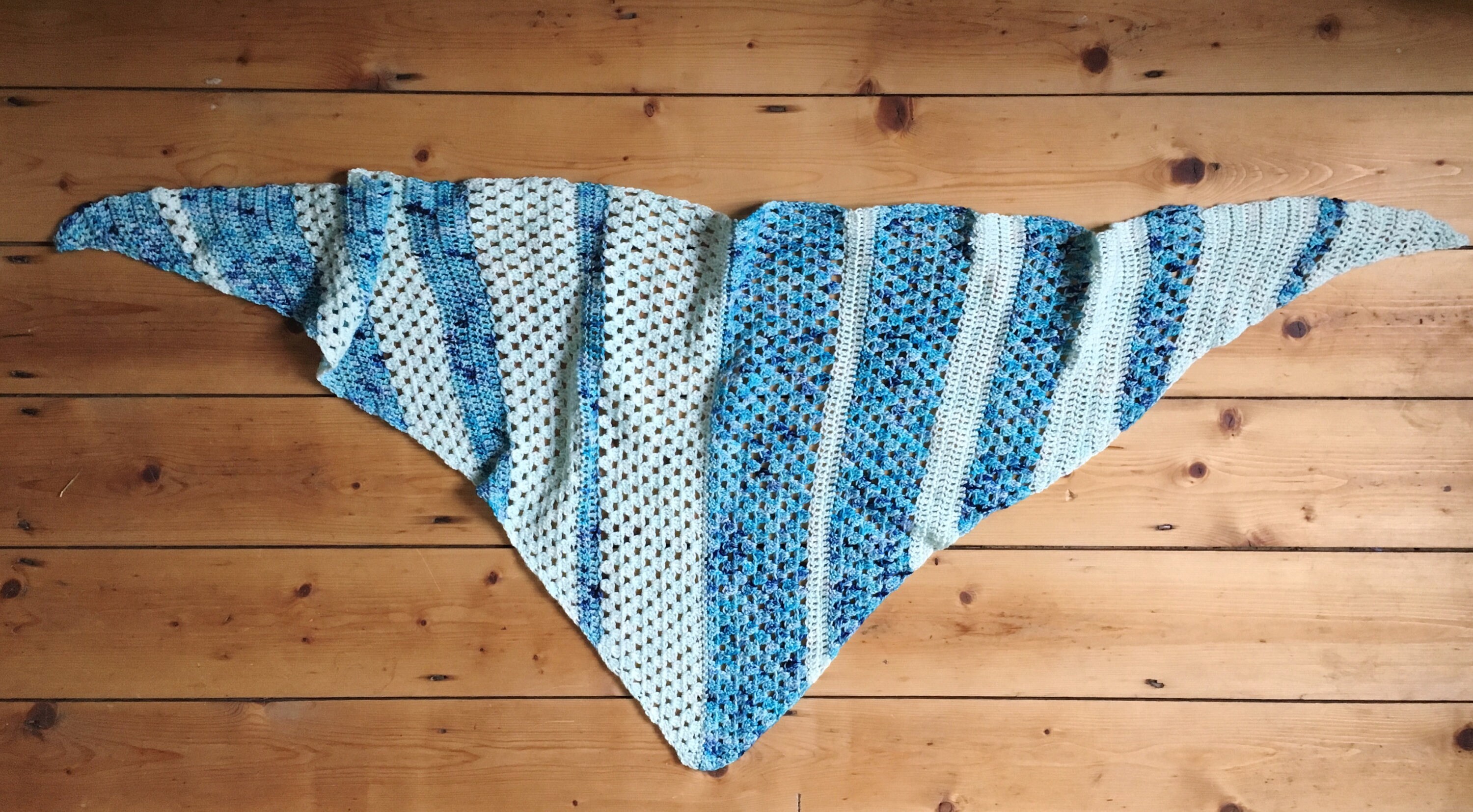Crochet Pattern - Akiko Shawl - Etsy