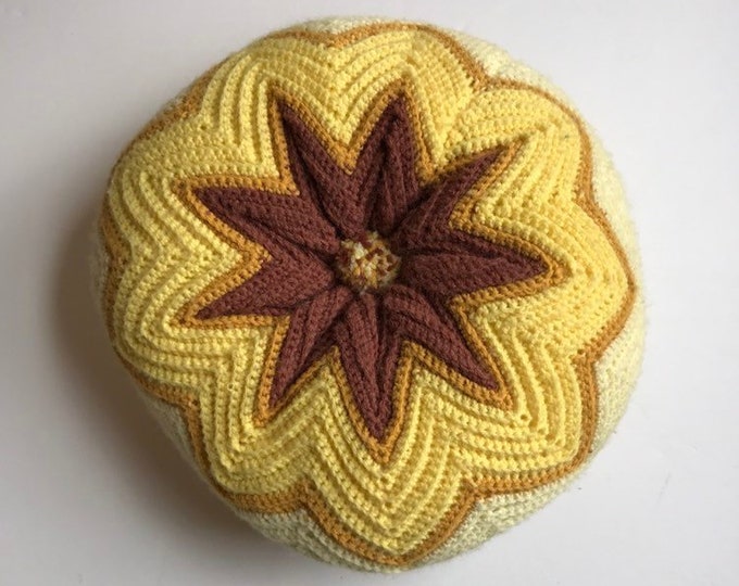 Round Knit Pillow in Funky Retro Colors I - Etsy