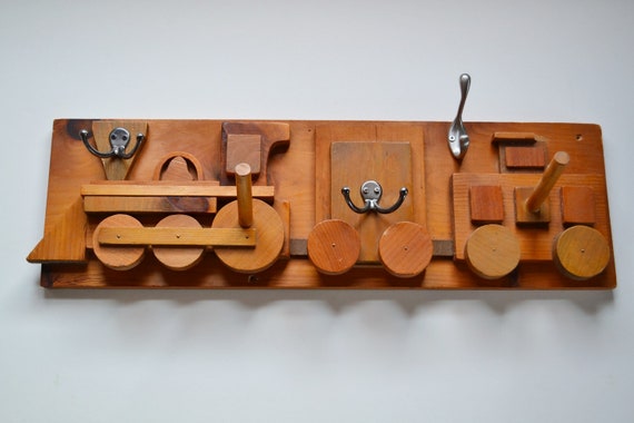Wood Train Coat Rack - Tradingbasis