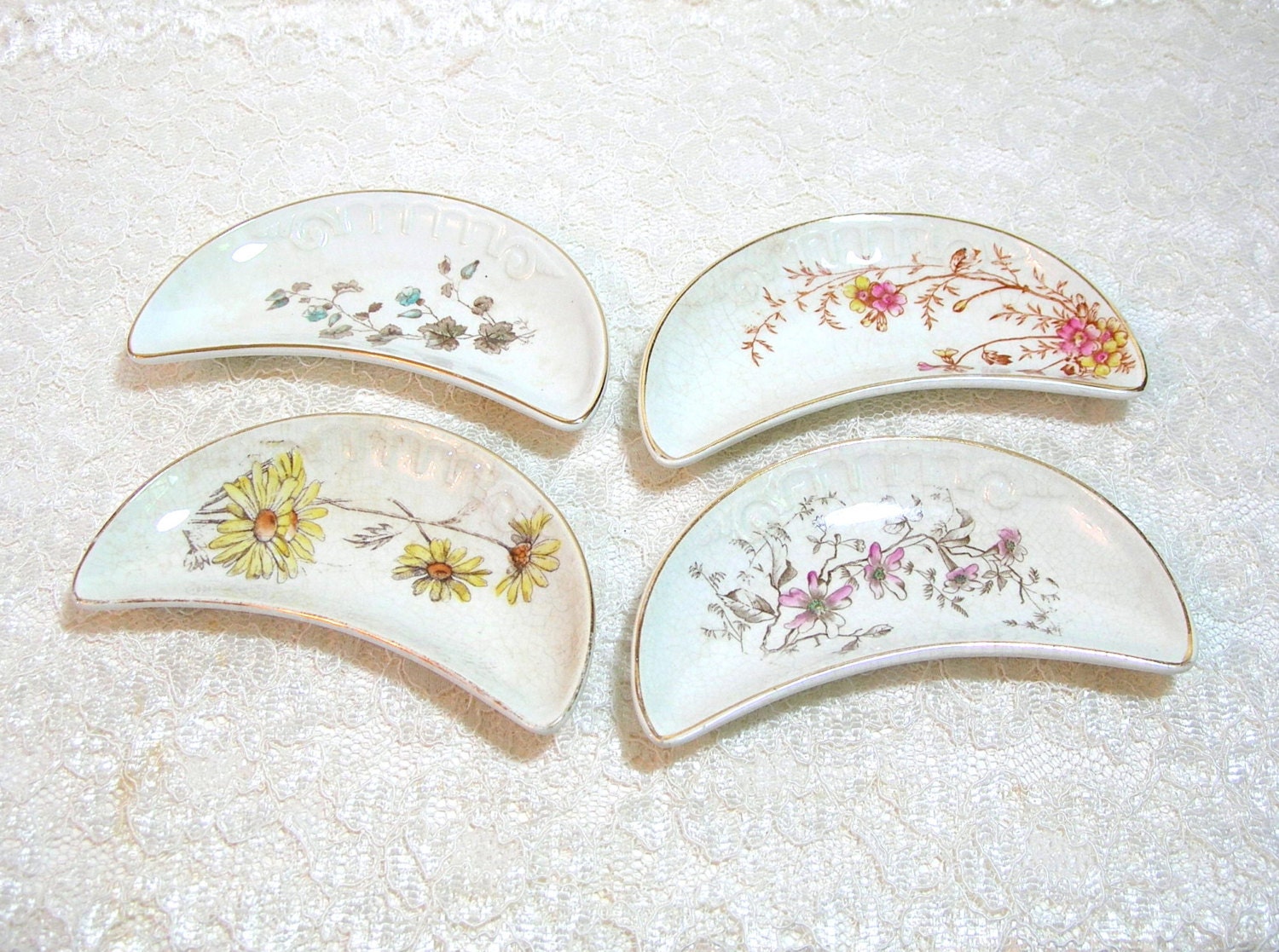Vintage Crescent Shaped Bone Dishes - Etsy