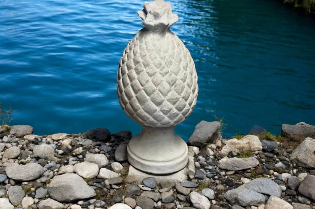 Pineapple Finial Sculpture, Pineapple Statue, Cement Fruit Decoration, Tropical Pineapple ...