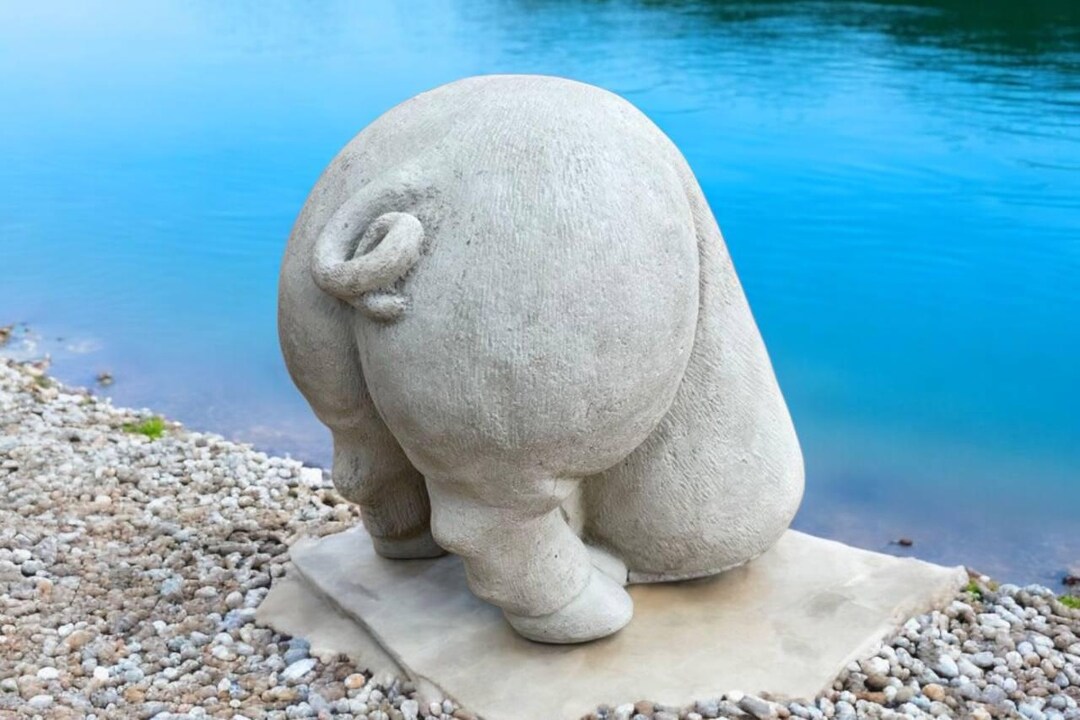 Digging Pig Statue, Stone Farmhouse Decoration, Concrete Digging Pig ...