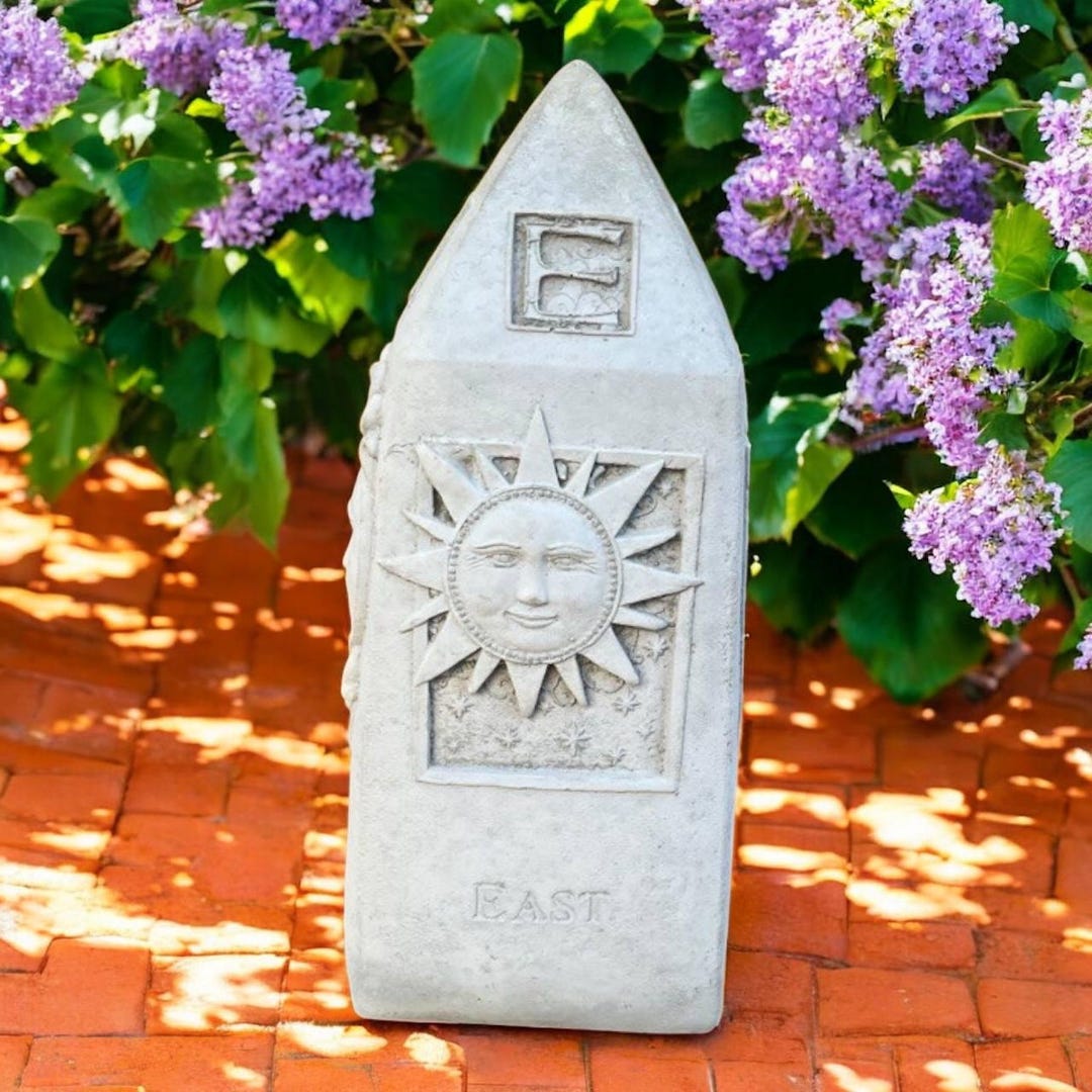 Directional Rock, Massive Directional Marker Figure, Four Seasons ...