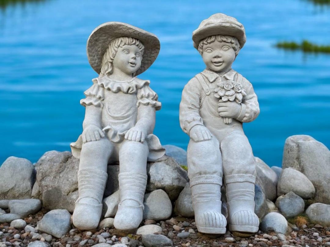 Pair of Kids Figure, Sitting Boy and Girl Sculpture, Couple Kids ...