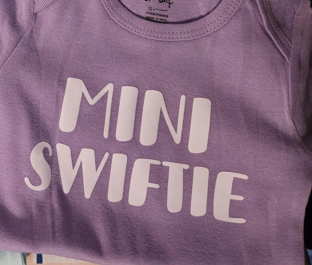 Mini Swiftie Tswift SVG - Etsy
